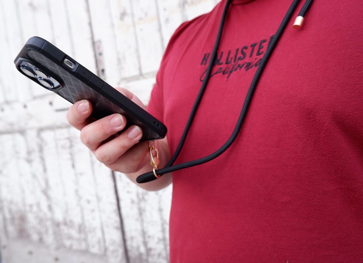 Crossbody Phone Strap - Gold Black | Protective & Custom iPhone Cases